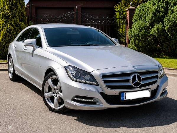 Серый Мерседес CLS 220 2012 в Клайпеда, объемом двигателя 2.20 л и пробегом 279 тыс. км за 10700 €, фото 1 на AUTOMOTO.COM.LV