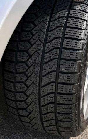 Серый Мерседес CLS 220 2012 в Клайпеда, объемом двигателя 2.20 л и пробегом 279 тыс. км за 10700 €, фото 7 на AUTOMOTO.COM.LV