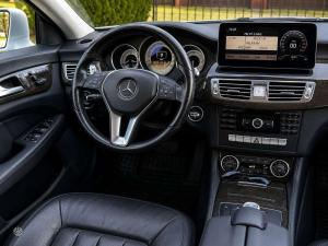 Серый Мерседес CLS 220 2012 в Клайпеда, объемом двигателя 2.20 л и пробегом 279 тыс. км за 10700 €, фото 10 на AUTOMOTO.COM.LV