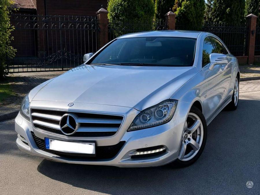 Серый Мерседес CLS 220 2012 в Клайпеда, объемом двигателя 2.20 л и пробегом 279 тыс. км за 10650 €, фото 3 на AUTOMOTO.COM.LV
