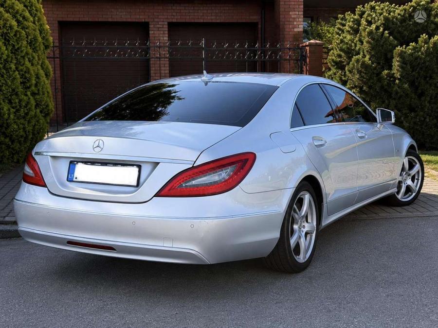 Grey Mercedes-Benz CLS 220 2012 in Klaipeda, with an engine capacity of 2.20 L and mileage of 279 thousand km for 10800 €, photo 6 on AUTOMOTO.COM.LV