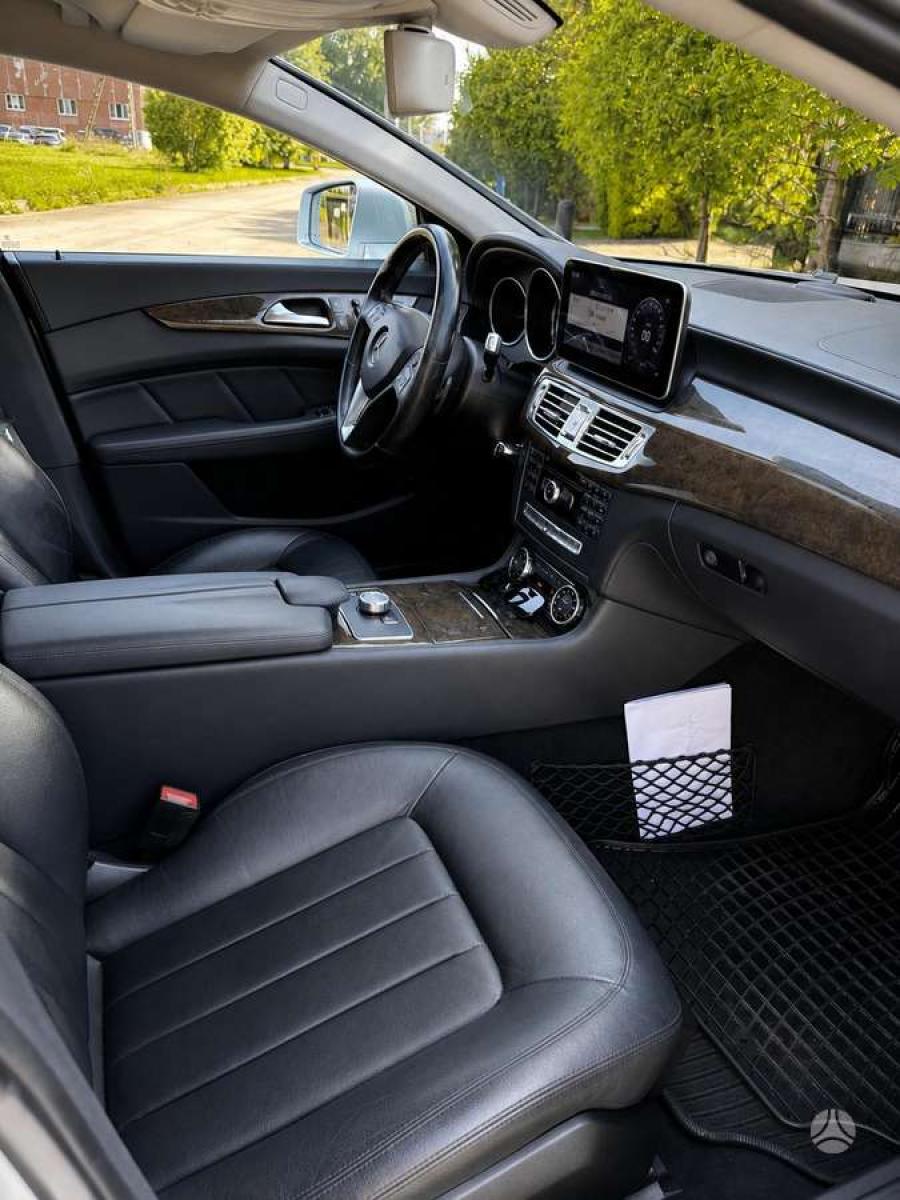 Grey Mercedes-Benz CLS 220 2012 in Klaipeda, with an engine capacity of 2.20 L and mileage of 279 thousand km for 10800 €, photo 14 on AUTOMOTO.COM.LV