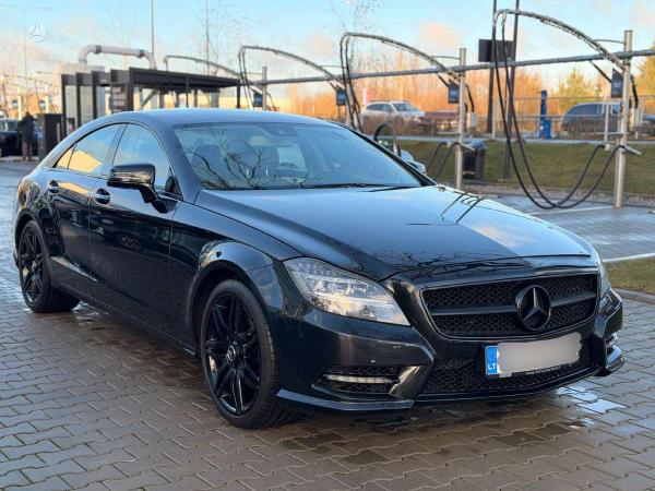Melns Mercedes-Benz CLS 250 2011 Viļņa, ar dzinēja tilpumu 2.14 L un nobraukumu 201 tūkst. km par 12850 €, foto 3 vietnē AUTOMOTO.COM.LV