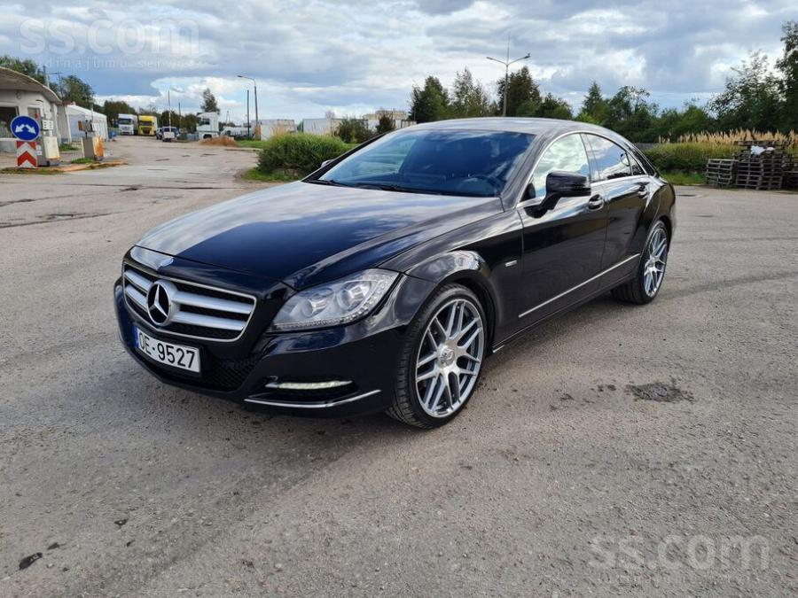 Melns Mercedes-Benz CLS 250 2012 Ogre, ar dzinēja tilpumu 2.20 L un nobraukumu 0 tūkst. km par 11700 €, foto 1 vietnē AUTOMOTO.COM.LV