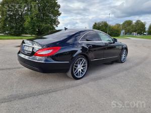 Melns Mercedes-Benz CLS 250 2012 Ogre, ar dzinēja tilpumu 2.20 L un nobraukumu 0 tūkst. km par 11700 €, foto 5 vietnē AUTOMOTO.COM.LV