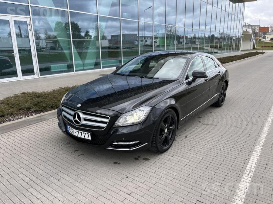 Melns Mercedes-Benz CLS 250 2012 Rēzekne, ar dzinēja tilpumu 2.10 L un nobraukumu 365 tūkst. km par 12990 €, foto 1 vietnē AUTOMOTO.COM.LV