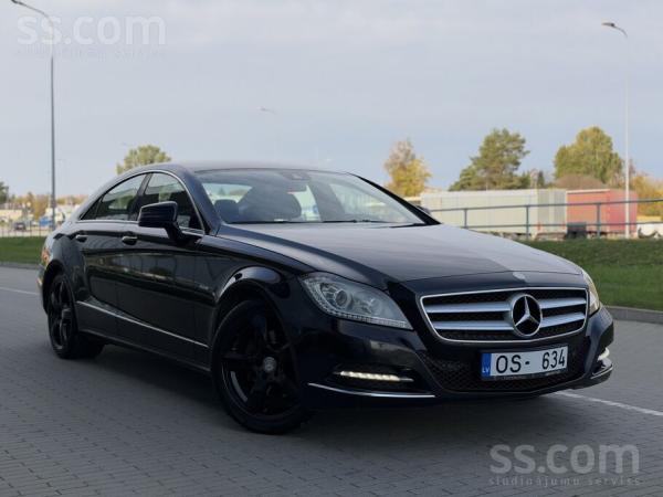 Mercedes-Benz CLS 250 2012 Rēzekne vietnē Melns Mercedes-Benz CLS 250 2012 Rēzekne, ar dzinēja tilpumu 2.20 L un nobraukumu 380 tūkst. km par 8990 €, foto 4 vietnē AUTOMOTO.COM.LV