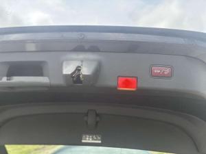 Black Mercedes-Benz CLS 250 2013 in Vilnius, with an engine capacity of 2.14 L and mileage of 177 thousand km for 4500 €, photo 10 on AUTOMOTO.COM.LV