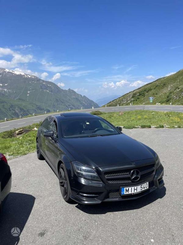 Melns Mercedes-Benz CLS 250 2013 Kauņa, ar dzinēja tilpumu 2.10 L un nobraukumu 173 tūkst. km par 14999 €, foto 2 vietnē AUTOMOTO.COM.LV