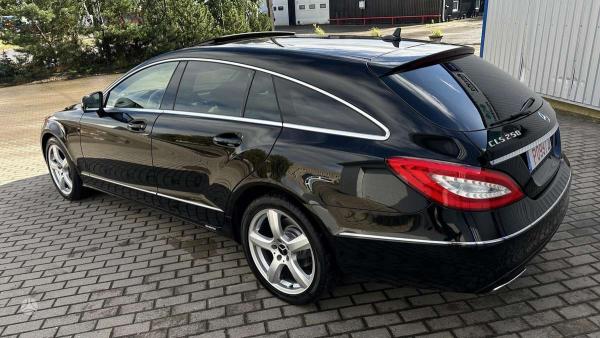 Melns Mercedes-Benz CLS 250 2013 Marijampole, ar dzinēja tilpumu 2.14 L un nobraukumu 276 tūkst. km par 12700 €, foto 11 vietnē AUTOMOTO.COM.LV