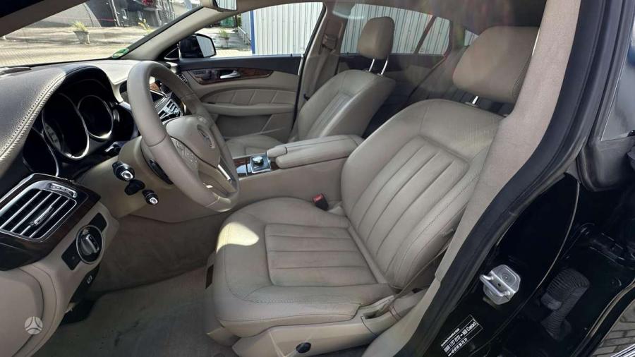 Melns Mercedes-Benz CLS 250 2013 Marijampole, ar dzinēja tilpumu 2.14 L un nobraukumu 276 tūkst. km par 12700 €, foto 16 vietnē AUTOMOTO.COM.LV