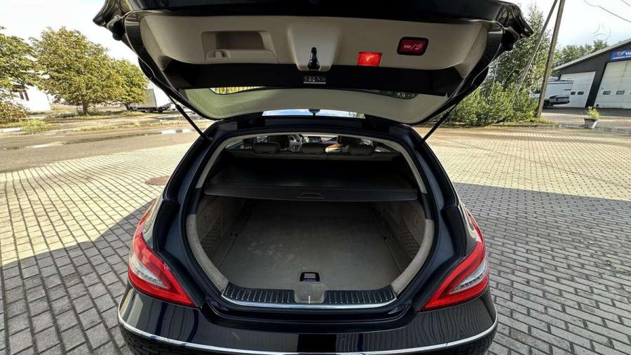 Melns Mercedes-Benz CLS 250 2013 Marijampole, ar dzinēja tilpumu 2.14 L un nobraukumu 276 tūkst. km par 12700 €, foto 19 vietnē AUTOMOTO.COM.LV