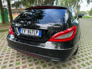 Black Mercedes-Benz CLS 250 2014 in Vilnius, with an engine capacity of 2.14 L and mileage of 320 thousand km for 10900 €, photo 9 on AUTOMOTO.COM.LV