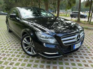 Black Mercedes-Benz CLS 250 2014 in Vilnius, with an engine capacity of 2.14 L and mileage of 320 thousand km for 10900 €, photo 13 on AUTOMOTO.COM.LV