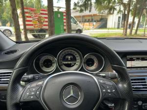 Black Mercedes-Benz CLS 250 2014 in Vilnius, with an engine capacity of 2.14 L and mileage of 320 thousand km for 10900 €, photo 33 on AUTOMOTO.COM.LV