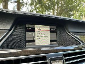 Black Mercedes-Benz CLS 250 2014 in Vilnius, with an engine capacity of 2.14 L and mileage of 320 thousand km for 10900 €, photo 34 on AUTOMOTO.COM.LV
