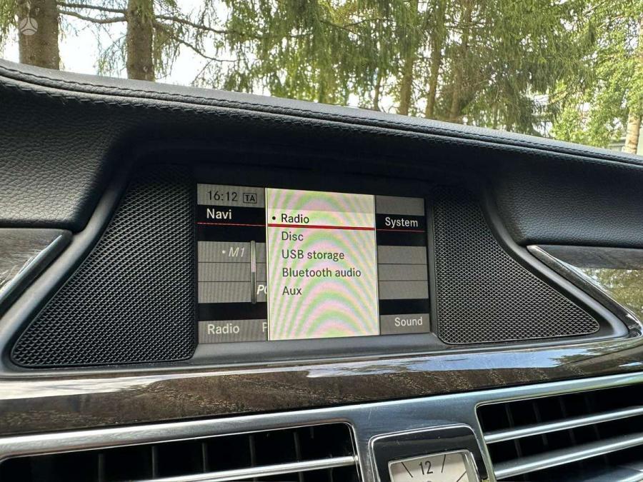 Black Mercedes-Benz CLS 250 2014 in Vilnius, with an engine capacity of 2.14 L and mileage of 320 thousand km for 10900 €, photo 34 on AUTOMOTO.COM.LV