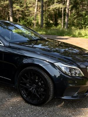 Melns Mercedes-Benz CLS 250 2017 Tallina, ar dzinēja tilpumu 2.10 L un nobraukumu 215 tūkst. km par 14300 €, foto 16 vietnē AUTOMOTO.COM.LV