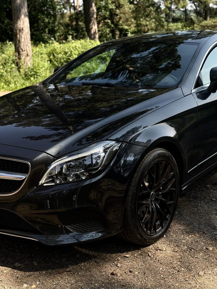 Melns Mercedes-Benz CLS 250 2017 Tallina, ar dzinēja tilpumu 2.10 L un nobraukumu 215 tūkst. km par 14300 €, foto 24 vietnē AUTOMOTO.COM.LV