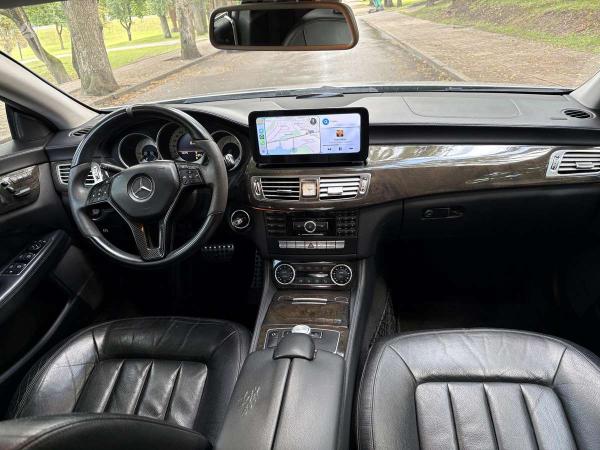 Grey Mercedes-Benz CLS 250 2011 in Kedainiai, with an engine capacity of 2.14 L and mileage of 305 thousand km for 9600 €, photo 8 on AUTOMOTO.COM.LV
