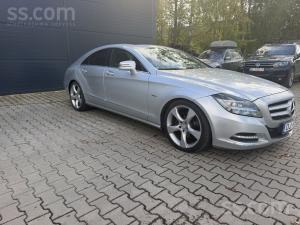 Pelēks Mercedes-Benz CLS 250 2012 Jelgava, ar dzinēja tilpumu 2.20 L un nobraukumu 275 tūkst. km par 12000 €, foto 7 vietnē AUTOMOTO.COM.LV