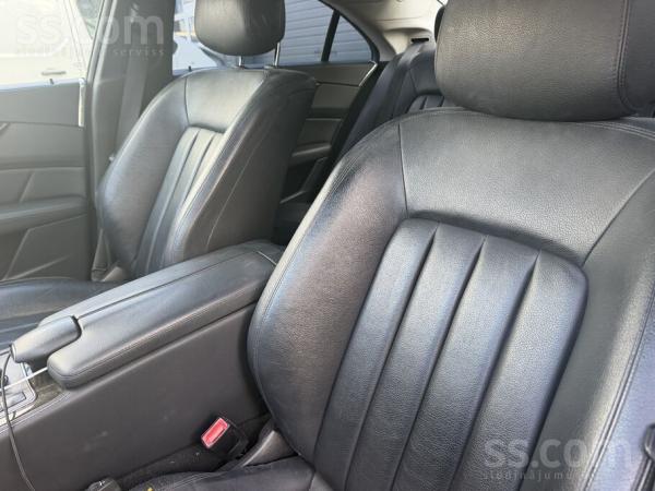 Pelēks Mercedes-Benz CLS 250 2012 Jelgava, ar dzinēja tilpumu 2.20 L un nobraukumu 275 tūkst. km par 12000 €, foto 8 vietnē AUTOMOTO.COM.LV