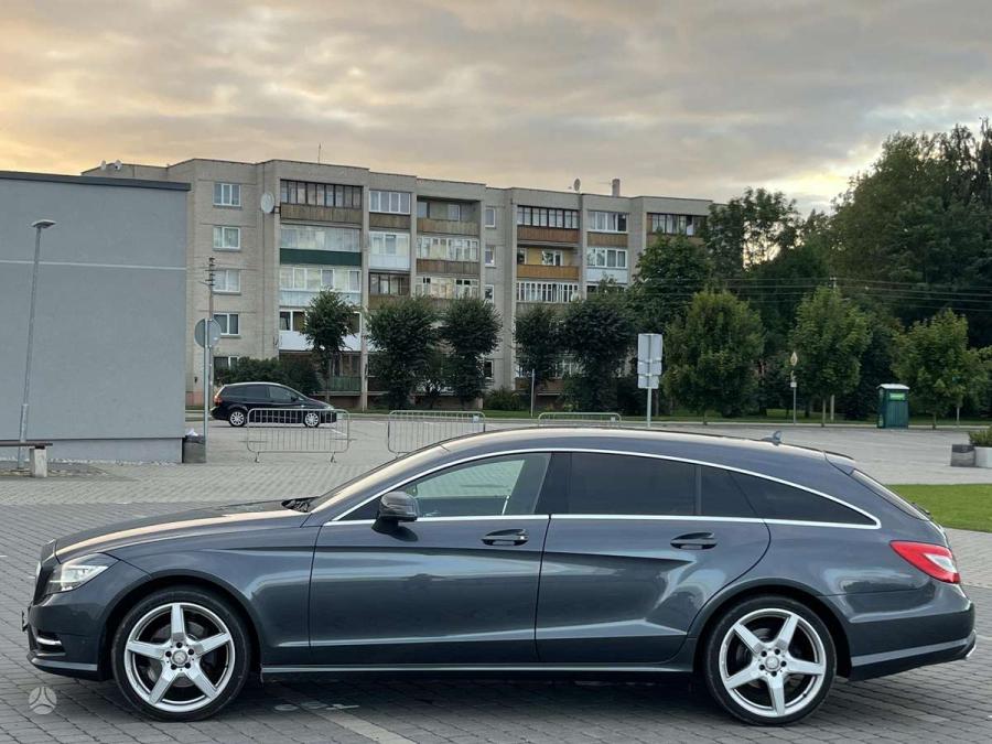 Grey Mercedes-Benz CLS 250 2012 in Raseiniai, with an engine capacity of 2.18 L and mileage of 220 thousand km for 11750 €, photo 6 on AUTOMOTO.COM.LV