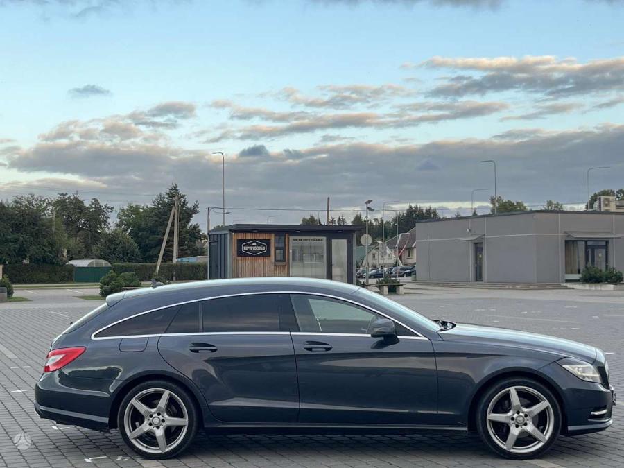Grey Mercedes-Benz CLS 250 2012 in Raseiniai, with an engine capacity of 2.18 L and mileage of 220 thousand km for 11750 €, photo 7 on AUTOMOTO.COM.LV