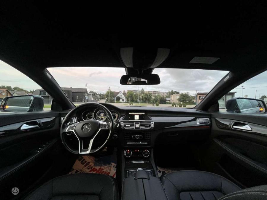 Grey Mercedes-Benz CLS 250 2012 in Raseiniai, with an engine capacity of 2.18 L and mileage of 220 thousand km for 11750 €, photo 18 on AUTOMOTO.COM.LV