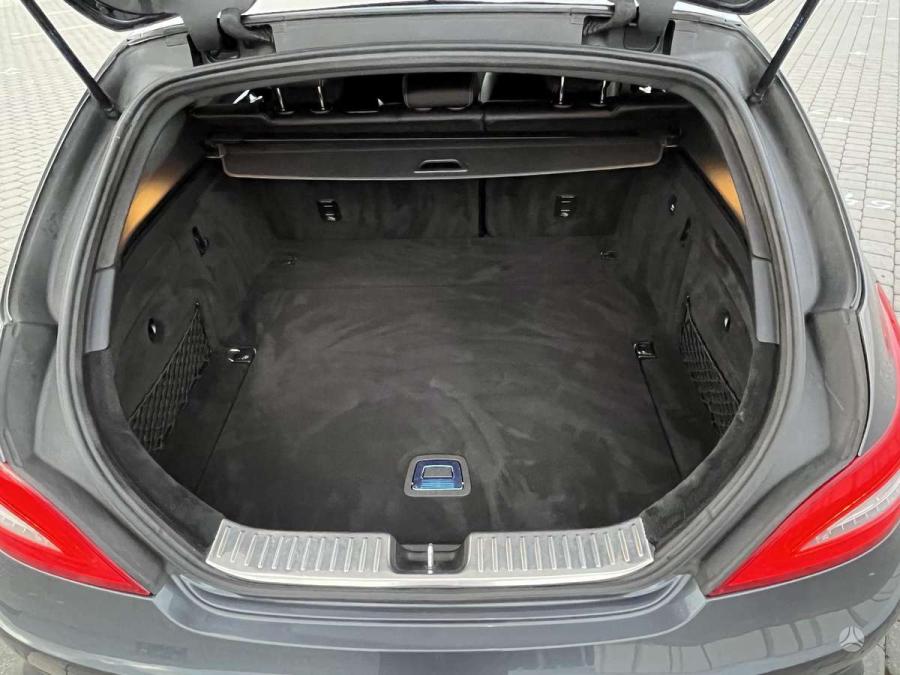 Grey Mercedes-Benz CLS 250 2012 in Raseiniai, with an engine capacity of 2.18 L and mileage of 220 thousand km for 11750 €, photo 31 on AUTOMOTO.COM.LV