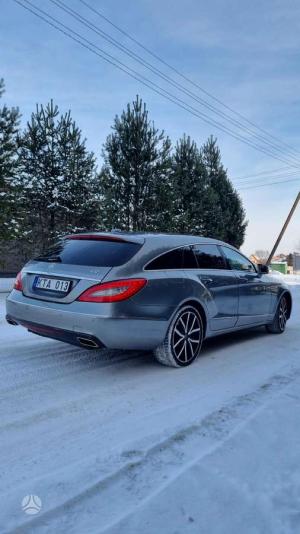 Grey Mercedes-Benz CLS 250 2013 in Panevezys, with an engine capacity of 2.10 L and mileage of 356 thousand km for 11600 €, photo 2 on AUTOMOTO.COM.LV