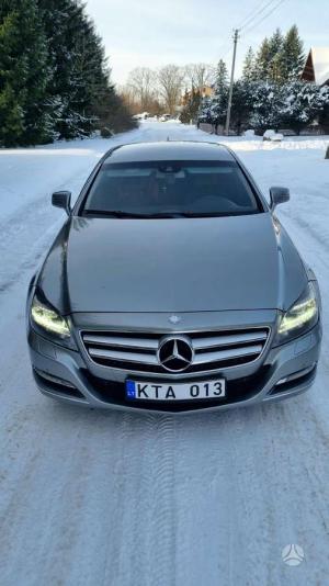 Grey Mercedes-Benz CLS 250 2013 in Panevezys, with an engine capacity of 2.10 L and mileage of 356 thousand km for 11600 €, photo 3 on AUTOMOTO.COM.LV