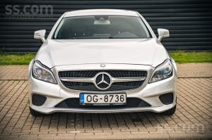 Grey Mercedes-Benz CLS 250 2015 in Riga, with an engine capacity of 2.20 L and mileage of 277 thousand km for 13990 €, photo 3 on AUTOMOTO.COM.LV