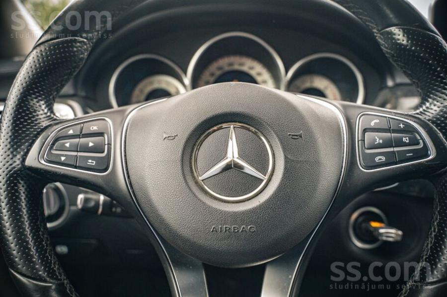 Grey Mercedes-Benz CLS 250 2015 in Riga, with an engine capacity of 2.20 L and mileage of 277 thousand km for 13990 €, photo 19 on AUTOMOTO.COM.LV