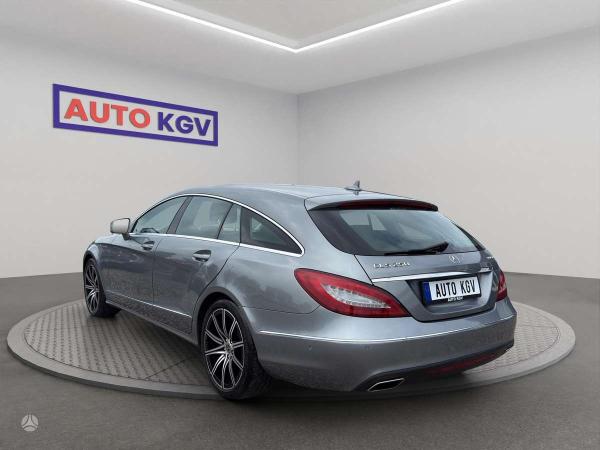 Pelēks Mercedes-Benz CLS 250 2015 Kauņa, ar dzinēja tilpumu 2.10 L un nobraukumu 244 tūkst. km par 13999 €, foto 3 vietnē AUTOMOTO.COM.LV