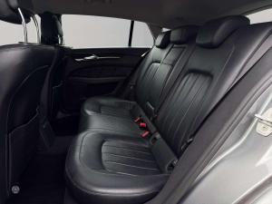 Grey Mercedes-Benz CLS 250 2015 in Kaunas, with an engine capacity of 2.10 L and mileage of 244 thousand km for 13999 €, photo 12 on AUTOMOTO.COM.LV