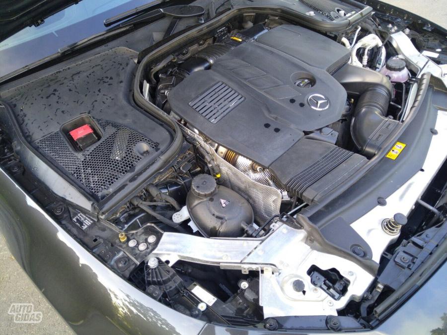 Black Mercedes-Benz cls-300 2023 in Kaisiadorys, with an engine capacity of 2.00 L and mileage of 67 thousand km for 38800 €, photo 18 on AUTOMOTO.COM.LV