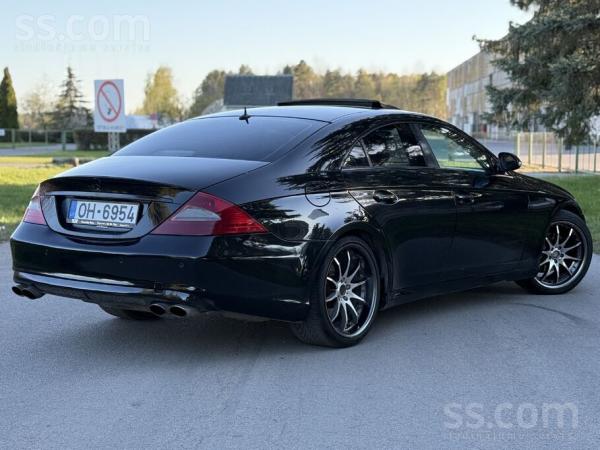 Черный Мерседес ЦЛС 320 2005 в Елгава, объемом двигателя 3.20 л и пробегом 0 тыс. км за 4700 €, фото 7 на AUTOMOTO.COM.LV