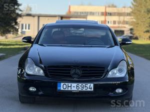 Черный Мерседес ЦЛС 320 2005 в Елгава, объемом двигателя 3.20 л и пробегом 0 тыс. км за 4700 €, фото 6 на AUTOMOTO.COM.LV
