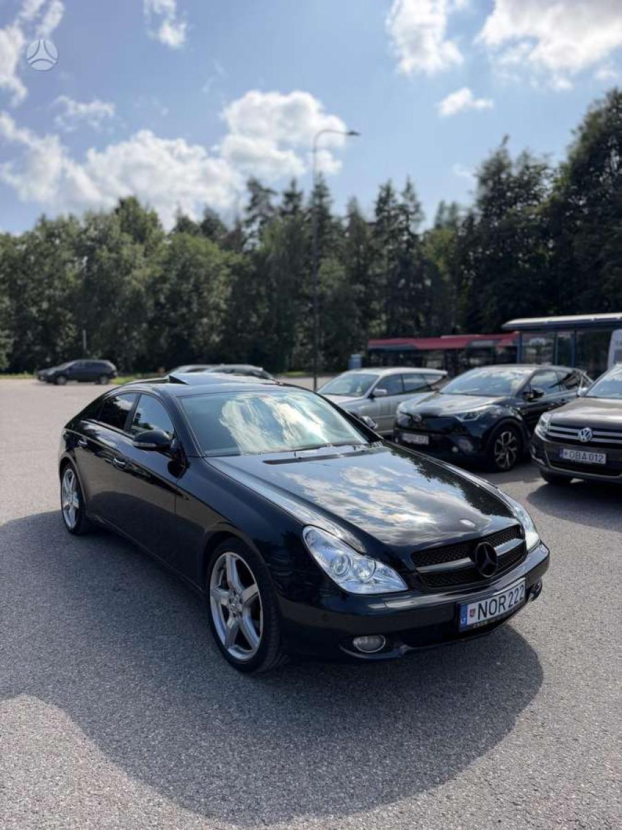 Melns Mercedes-Benz CLS 320 2005 Viļņa, ar dzinēja tilpumu 2.99 L un nobraukumu 436 tūkst. km par 4300 €, foto 3 vietnē AUTOMOTO.COM.LV