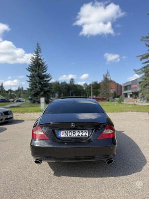 Melns Mercedes-Benz CLS 320 2005 Viļņa, ar dzinēja tilpumu 2.99 L un nobraukumu 436 tūkst. km par 4300 €, foto 12 vietnē AUTOMOTO.COM.LV
