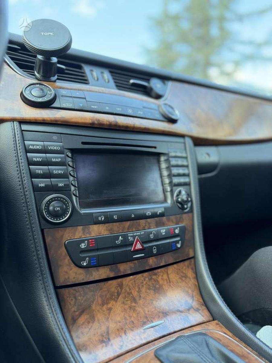 Melns Mercedes-Benz CLS 320 2005 Viļņa, ar dzinēja tilpumu 2.99 L un nobraukumu 436 tūkst. km par 4300 €, foto 16 vietnē AUTOMOTO.COM.LV
