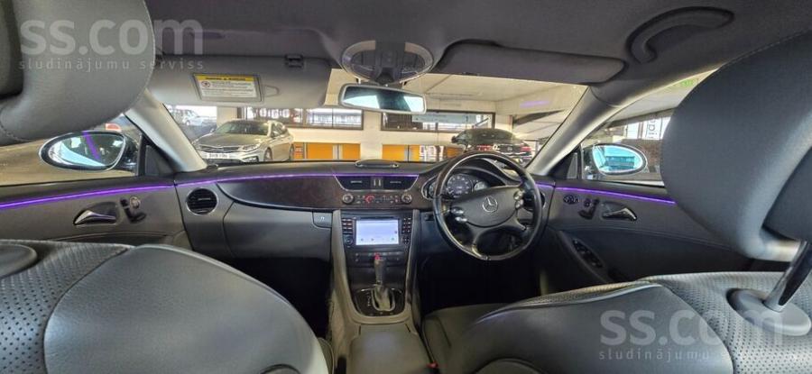 Melns Mercedes-Benz CLS 320 2005 Jēkabpils, ar dzinēja tilpumu 3.00 L un nobraukumu 230 tūkst. km par 2550 €, foto 7 vietnē AUTOMOTO.COM.LV