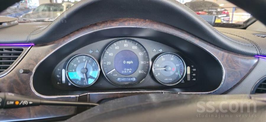 Melns Mercedes-Benz CLS 320 2005 Jēkabpils, ar dzinēja tilpumu 3.00 L un nobraukumu 230 tūkst. km par 2550 €, foto 16 vietnē AUTOMOTO.COM.LV