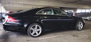 Melns Mercedes-Benz CLS 320 2005 Jēkabpils, ar dzinēja tilpumu 3.00 L un nobraukumu 230 tūkst. km par 2550 €, foto 20 vietnē AUTOMOTO.COM.LV