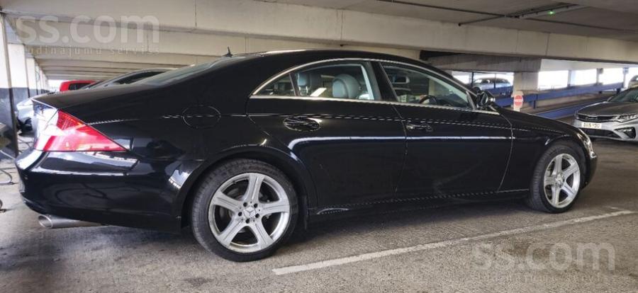 Melns Mercedes-Benz CLS 320 2005 Jēkabpils, ar dzinēja tilpumu 3.00 L un nobraukumu 230 tūkst. km par 2550 €, foto 20 vietnē AUTOMOTO.COM.LV