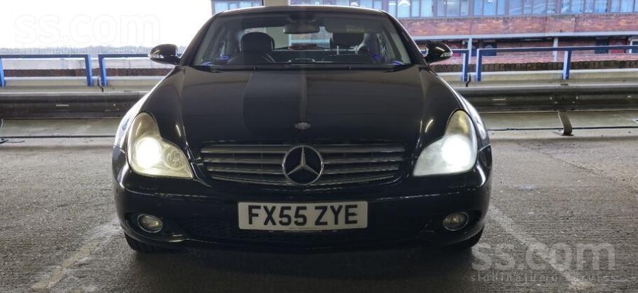 Melns Mercedes-Benz CLS 320 2005 Jēkabpils, ar dzinēja tilpumu 3.00 L un nobraukumu 230 tūkst. km par 2550 €, foto 26 vietnē AUTOMOTO.COM.LV