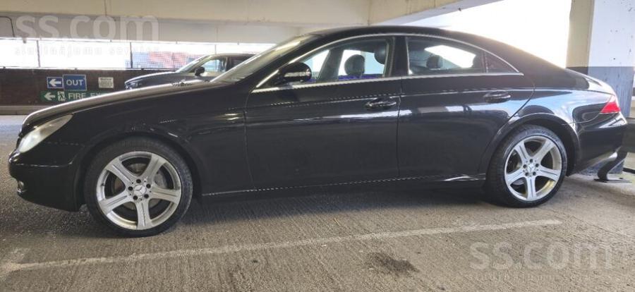 Melns Mercedes-Benz CLS 320 2005 Jēkabpils, ar dzinēja tilpumu 3.00 L un nobraukumu 230 tūkst. km par 2550 €, foto 32 vietnē AUTOMOTO.COM.LV