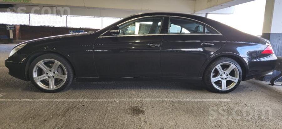 Melns Mercedes-Benz CLS 320 2005 Jēkabpils, ar dzinēja tilpumu 3.00 L un nobraukumu 230 tūkst. km par 2550 €, foto 33 vietnē AUTOMOTO.COM.LV