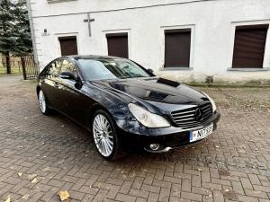Black Mercedes-Benz CLS 320 2006 in Jonava, with an engine capacity of 3.20 L and mileage of 400 thousand km for 4700 €, photo  on AUTOMOTO.COM.LV
